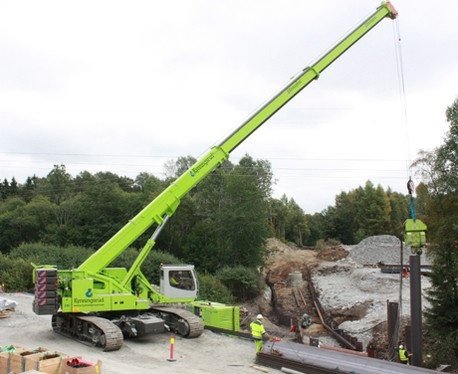 683-5 • Pace Cranes